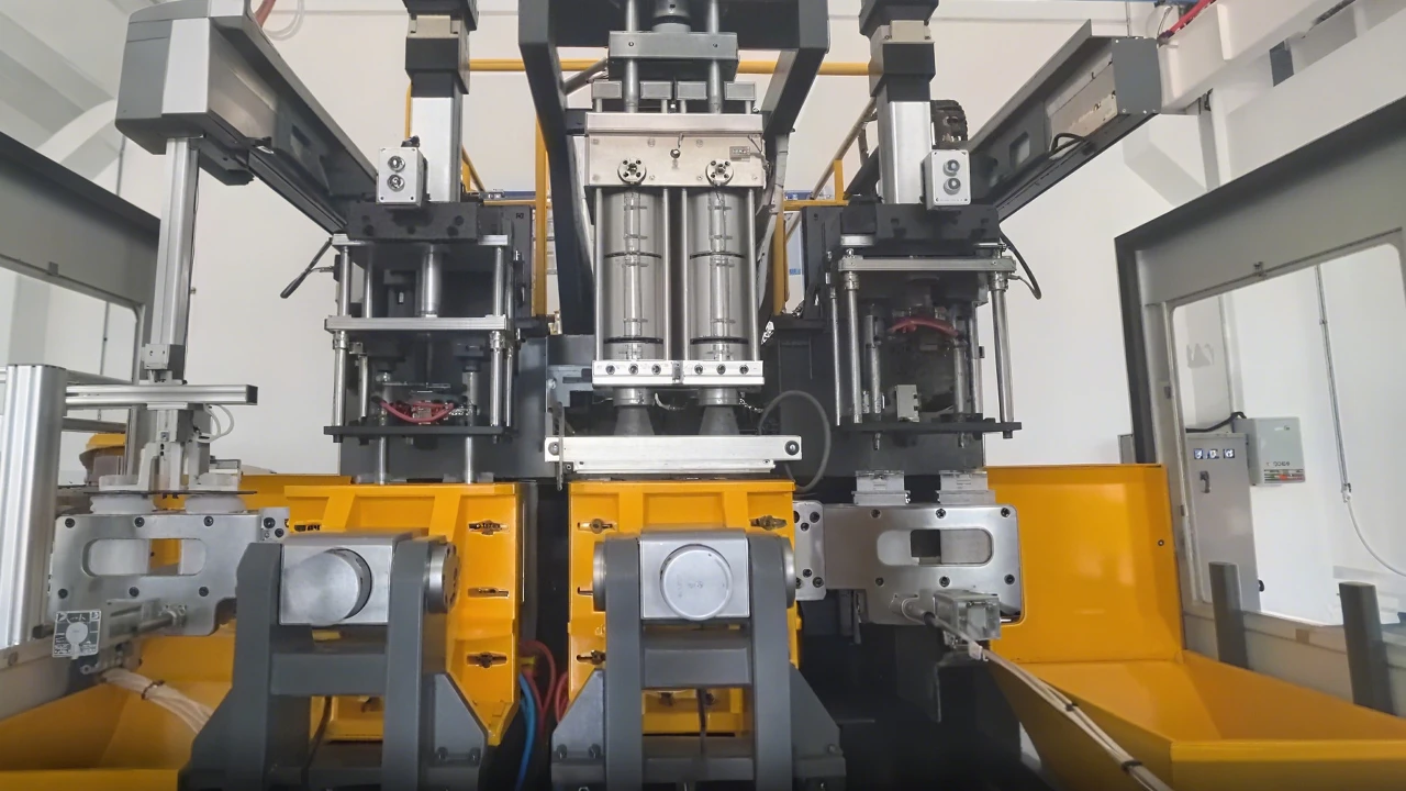 PC Plastic | Essential Material Knowledge for Designers